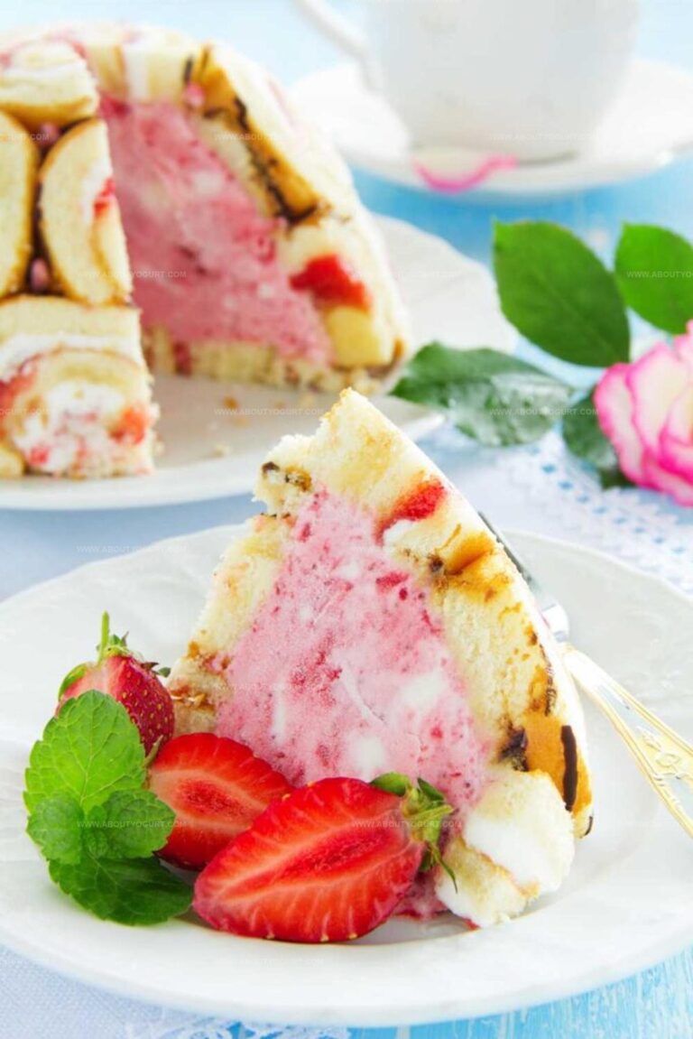 Charlotte Royale Cake Recipe to Impress Effortlessly - About Yogurt