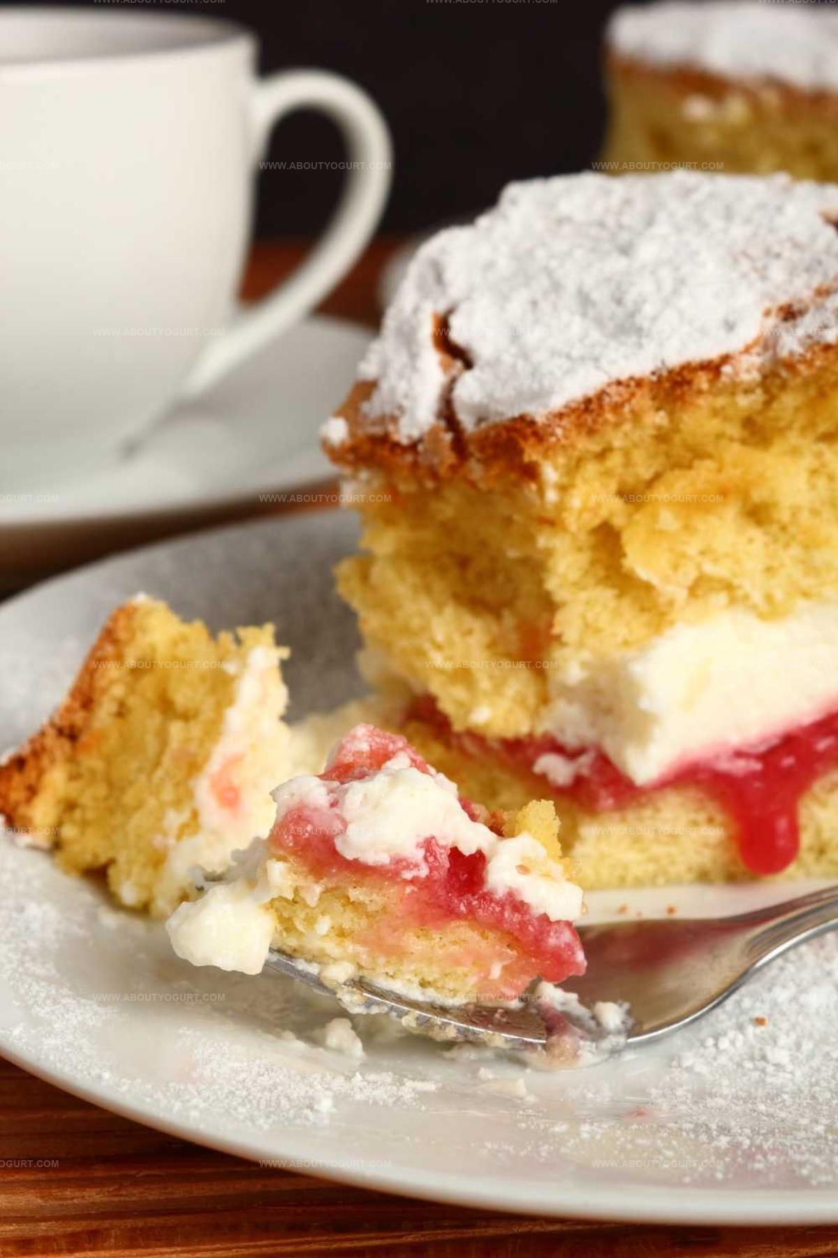 Fluffiest 9 Inch Sponge Cake Recipe Ever Made - About Yogurt